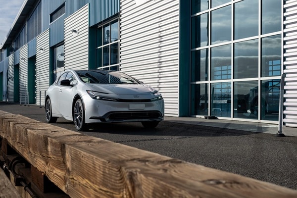 7 Safest Cars On The Road | AutosTodayMag