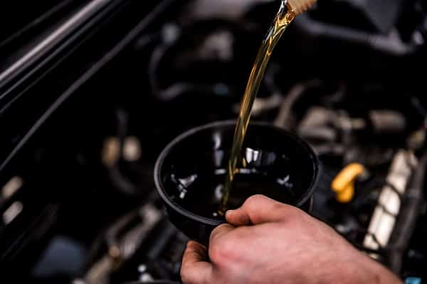 How To Change The Oil In Your Car | AutosTodayMag